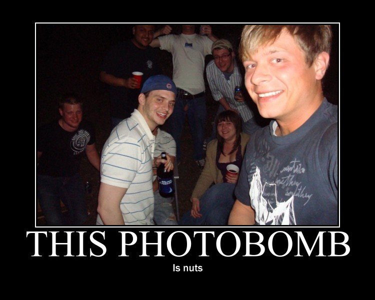 This Photobomb is nuts